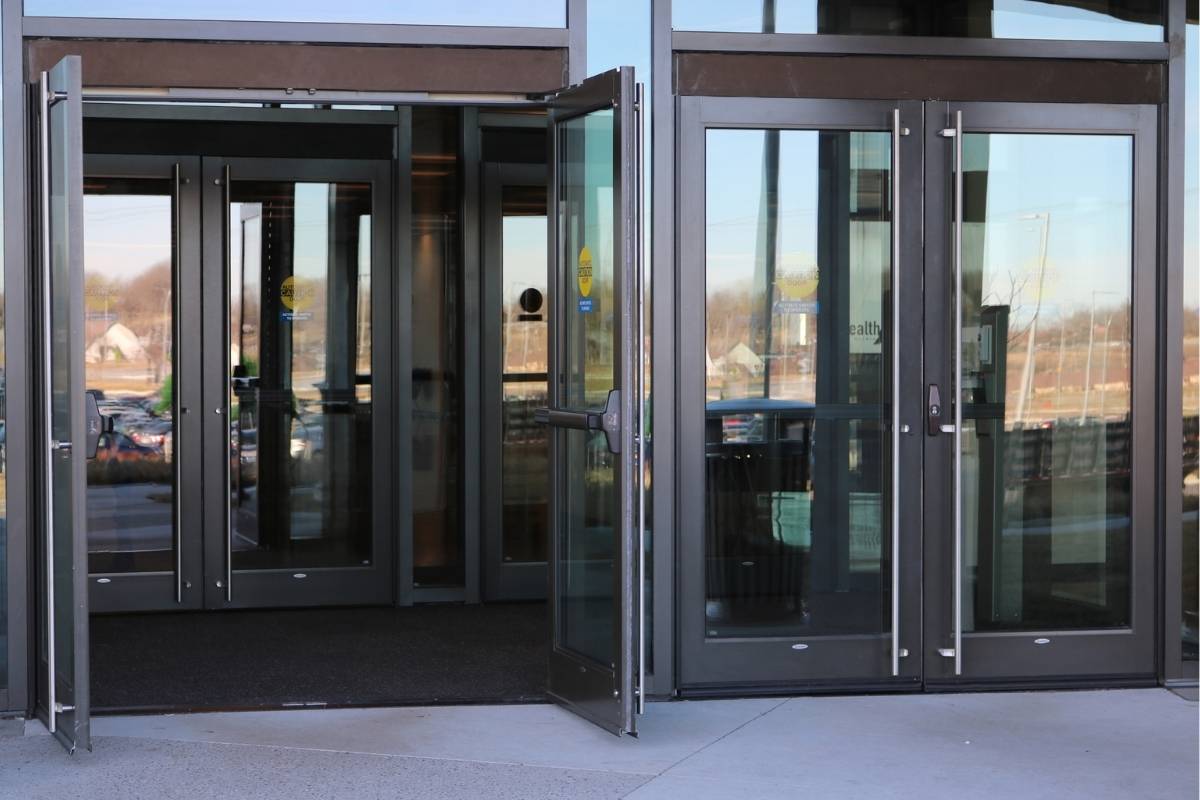 Best Storefront Door Installation Services in New York City